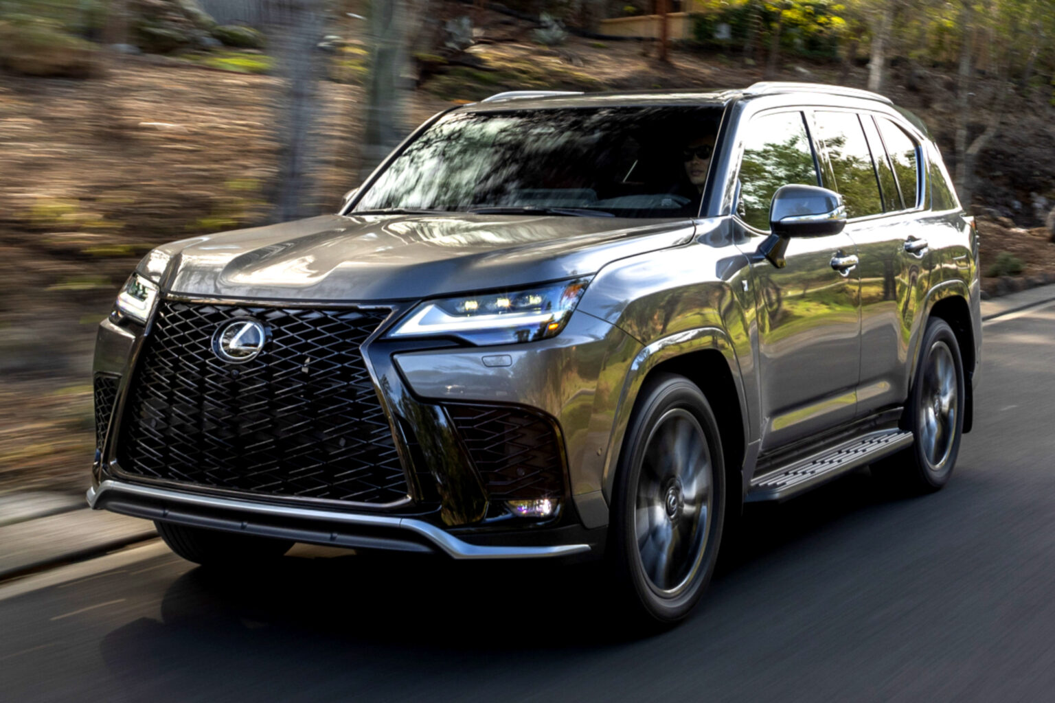 GV80 계약자들 ‘흔들’… 강력한 경쟁자 등장에 네티즌들 '관심 폭발'