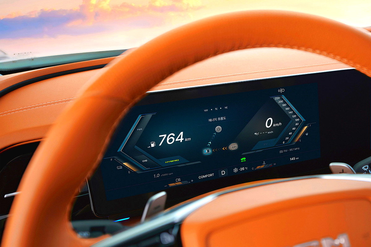 "액티언 부진에 꺼내든 카드"…부활한 이름으로 타스만에 '맞불' - 더위드카