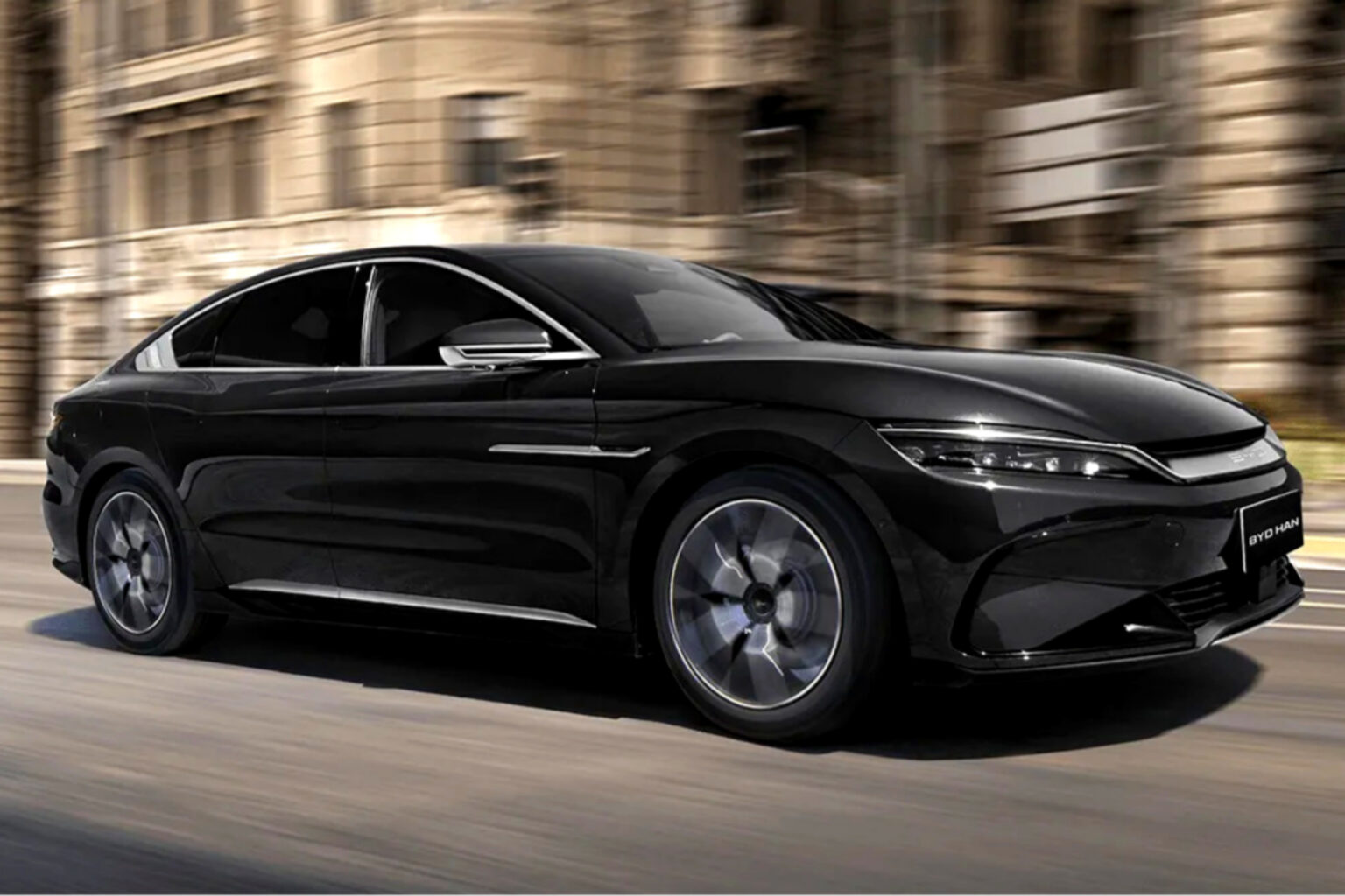 "이러다 주유소 망하겠네…" 단숨에 판 뒤집은 신기술에 업계 '발칵', 정체가 대체?